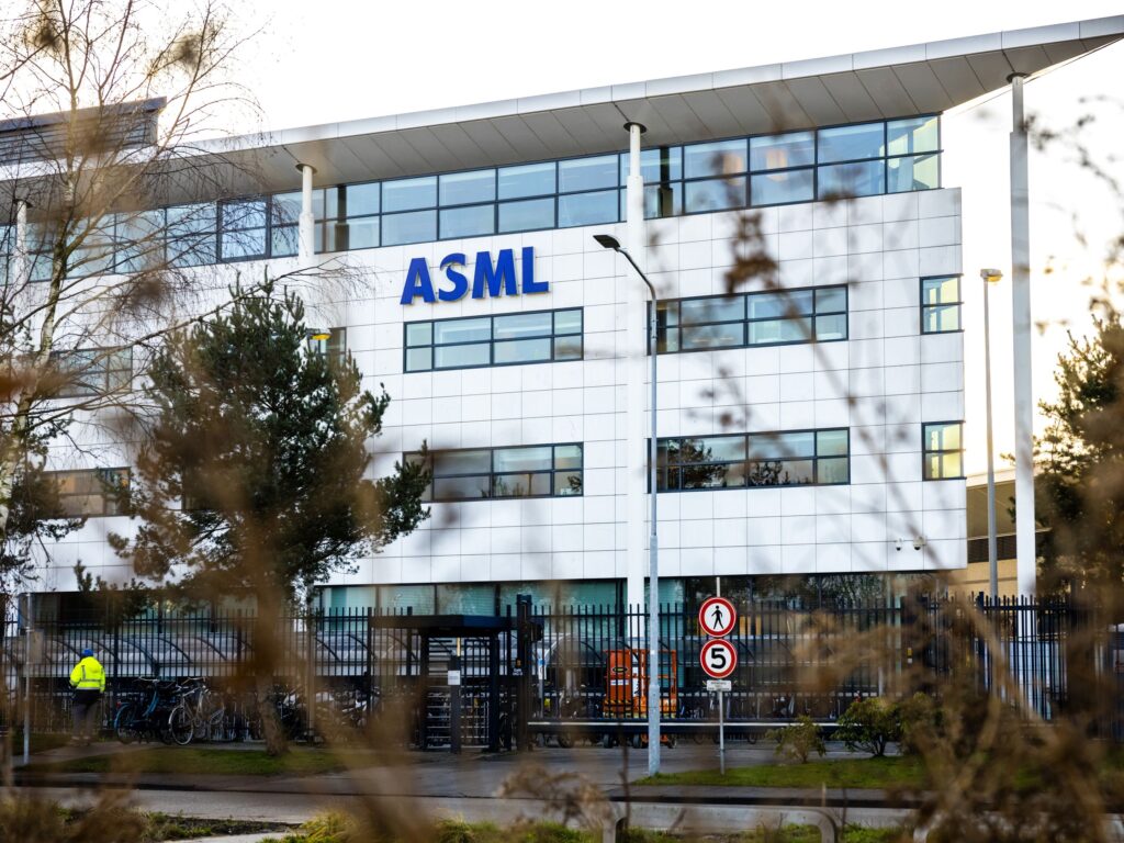 ASML - Het Bedrijfsprofiel